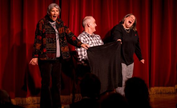 Branson Comedy Bash Dinner Show | Branson.com